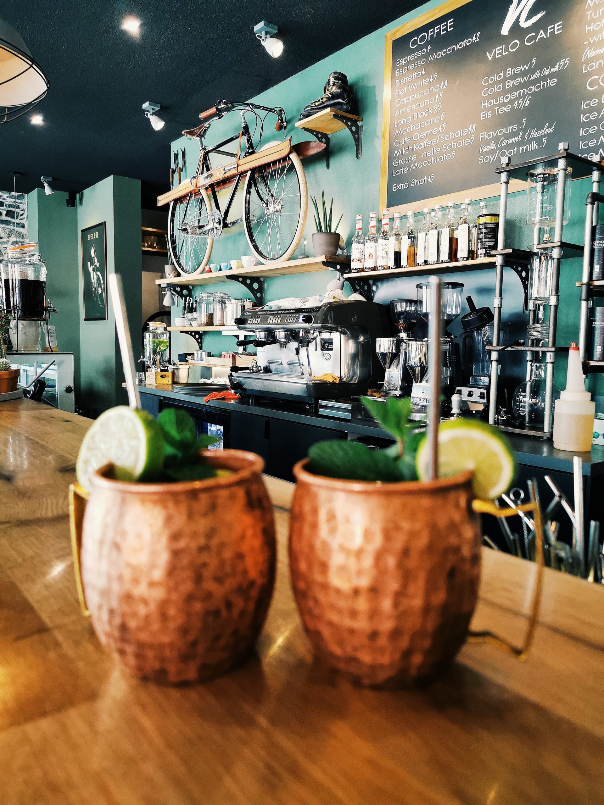 Illinois Happy Hour Law | Is Happy Hour Legal Now?